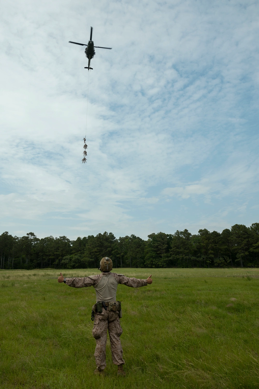 DVIDS - Images - U.S. Marines with HMLA-269 and 2nd Recon conduct SPIE ...