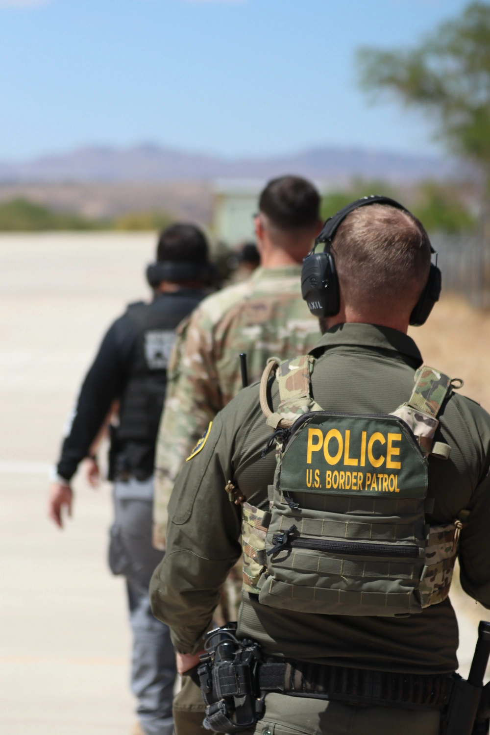 DVIDS - Images - U.S. Soldiers and Border Patrol agents conduct joint ...