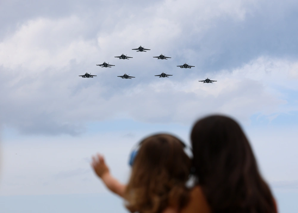 DVIDS - Images - VFA-81 Returns Home From Deployment [Image 5 of 8]