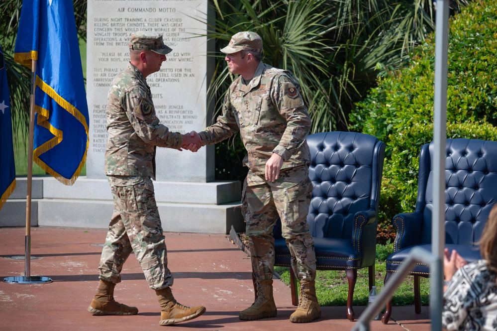 DVIDS - Images - AFSOC welcomes incoming command chief: Chief Master ...