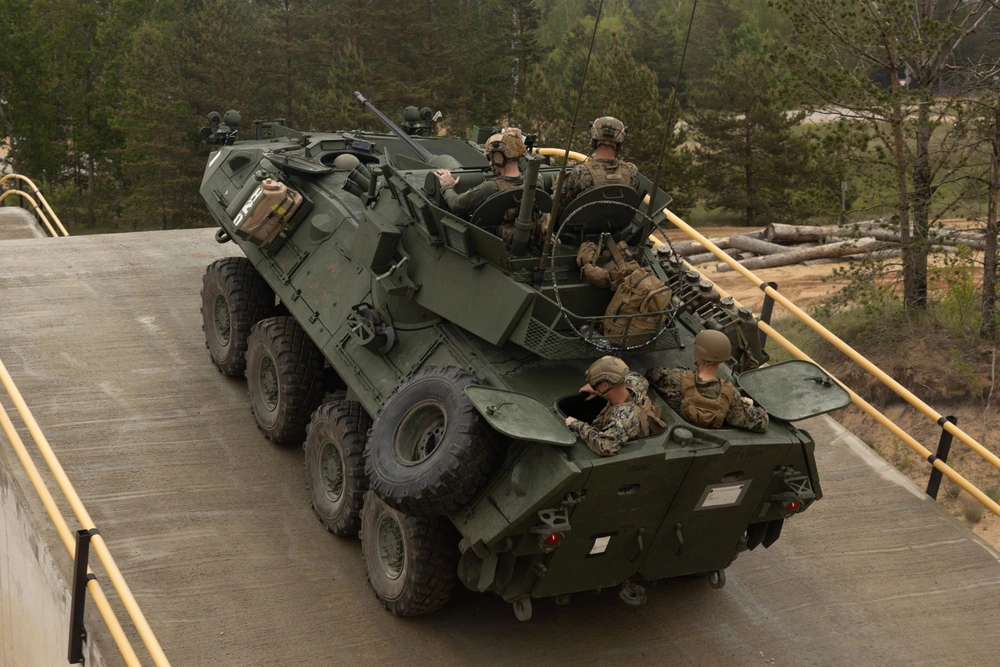 DVIDS - Images - 2d LAR Executes Light Armored Reconnaissance Vehicle ...