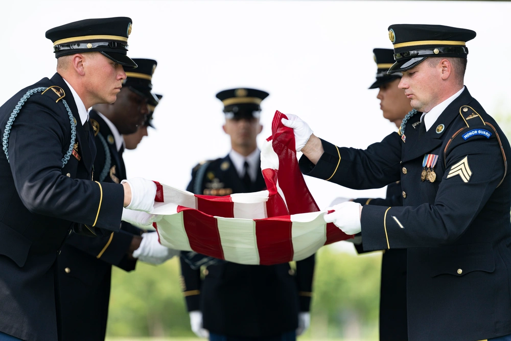DVIDS - Images - Military Funeral Honors are Conducted for U.S. Army Pfc. Darrell Bush in ...