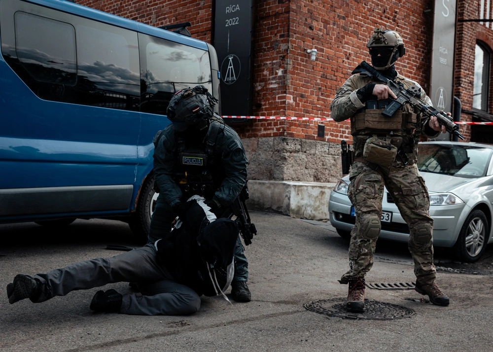DVIDS - Images - Green Berets and Latvian Special Operations Forces Conduct Joint Capabilities ...