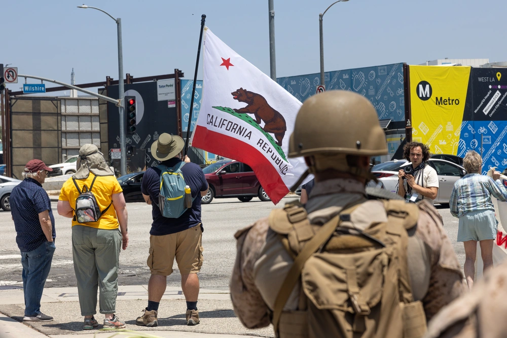 DVIDS - Images - U.S. Marines, California Army National Guard stand ...