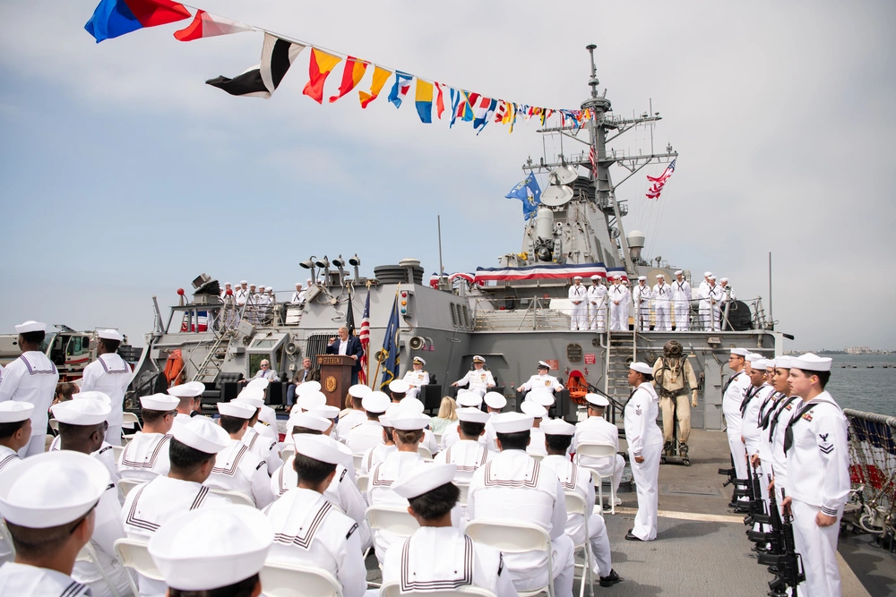 DVIDS - Images - USS Stethem observes namesake memorial ceremony [Image ...