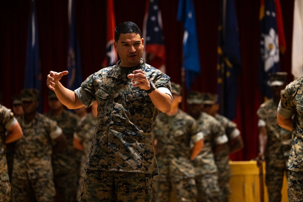 DVIDS - Images - 3d Intelligence Bn | Change of Command Ceremony [Image 6 of 11]