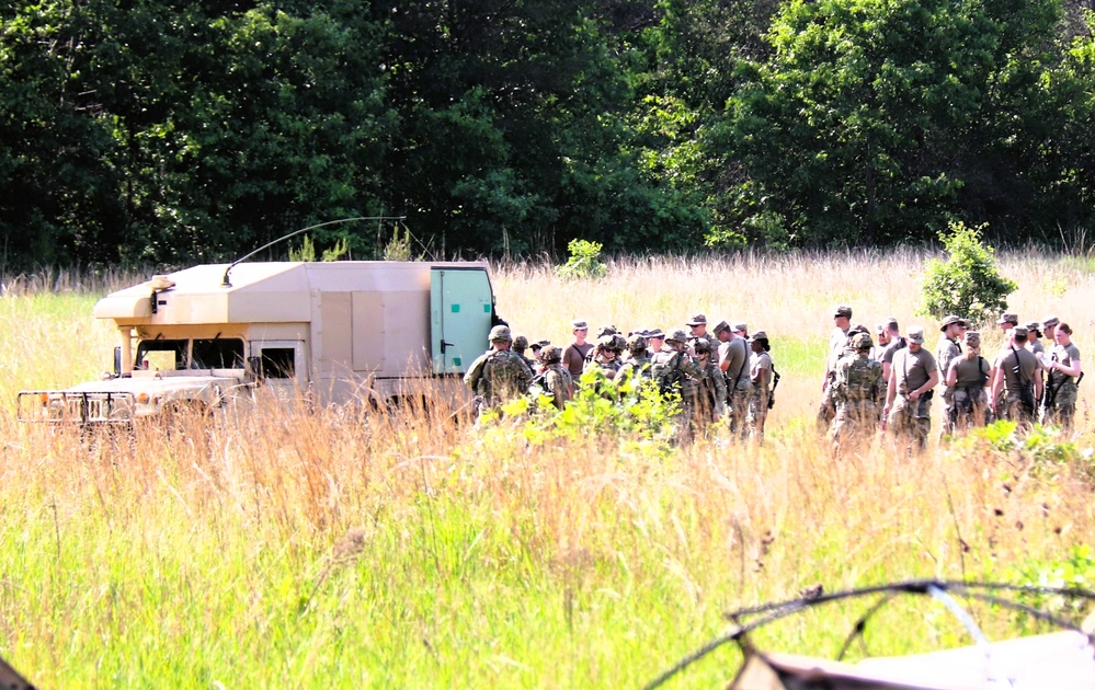 DVIDS - Images - Medics with Wisconsin National Guard’s 2nd Battalion ...