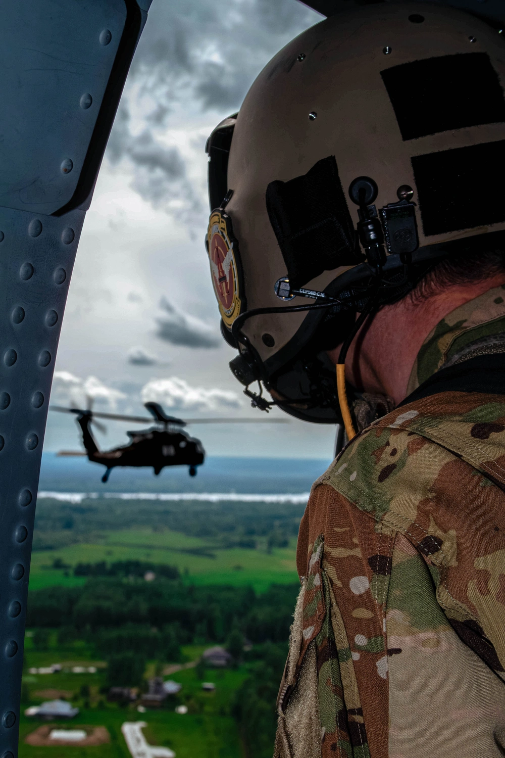 DVIDS - Images - Green Beret, Latvian SOF hone joint infiltration ...