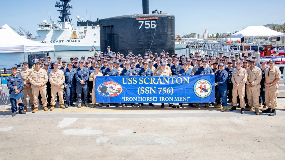 DVIDS - Images - USS Scranton Command Group Photo