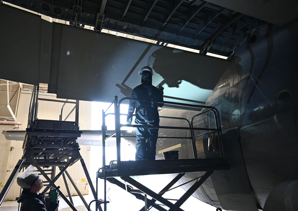 DVIDS - Images - 352 SOW maintenance ensures mission readiness [Image 5 ...