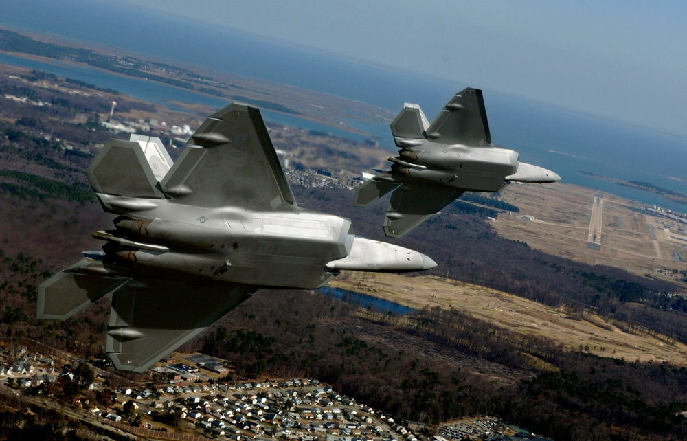 DVIDS - Images - Air Force Pilots Deliver First F-22A Raptors to 94th ...