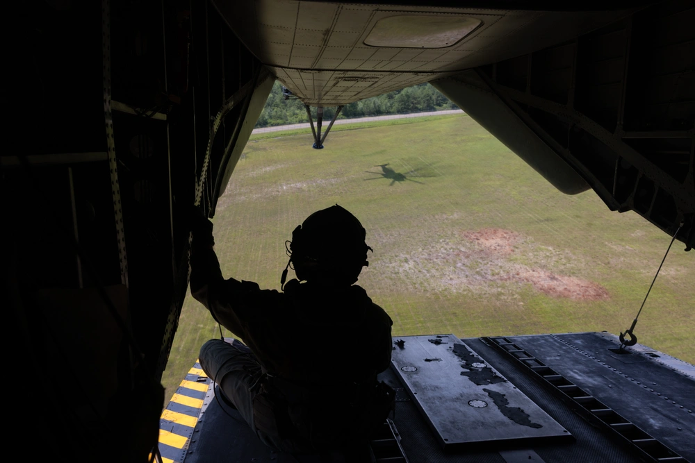 DVIDS - Images - HMH-464 transports Royal Netherlands Marines during Atlantic Alliance 25 [Image ...