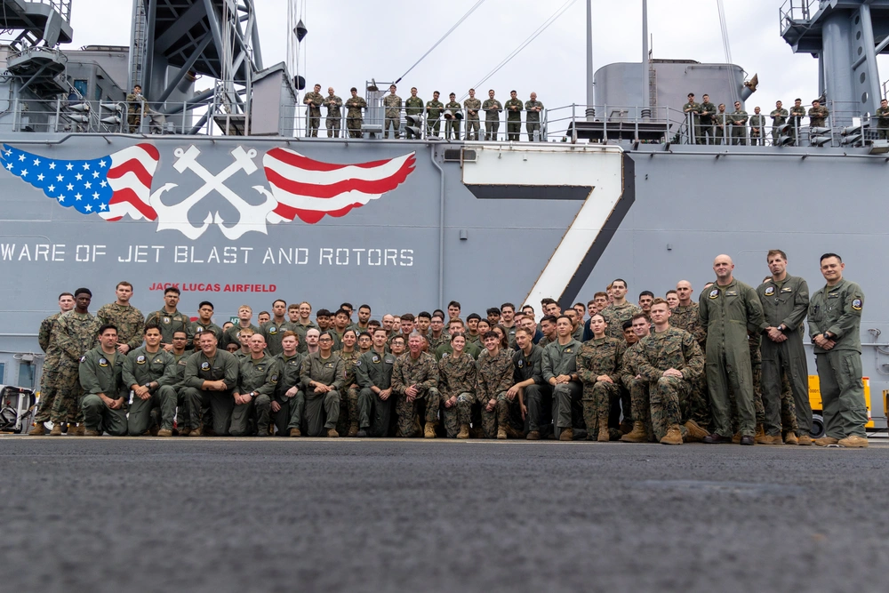 DVIDS - Images - 22nd MEU(SOC) | 39th Commandant of the Marine Corps ...
