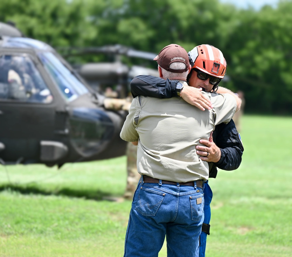 DVIDS - Images - Texas Task Force 1, Army National Guard assist Kerr ...
