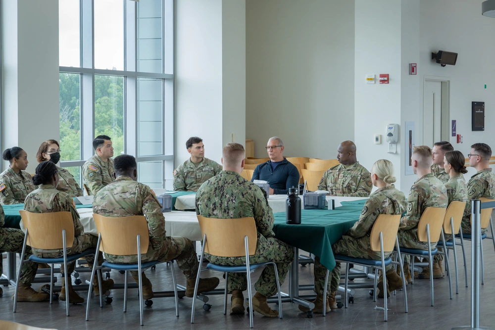 DVIDS - Images - Putting People First: Chef Robert Irvine visits Fort ...