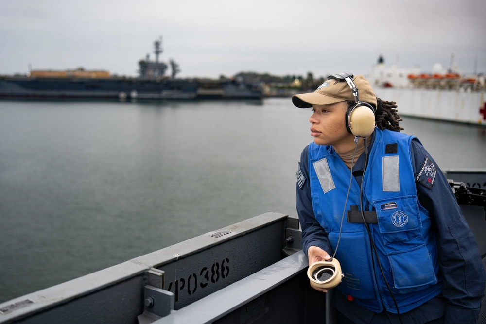 DVIDS - Images - USS Theodore Roosevelt Departs San Diego [Image 13 of 13]