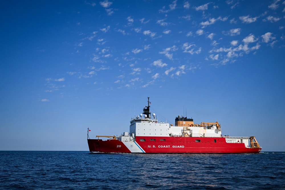 DVIDS - Images - U.S. Coast Guard Cutter Healy arrives in the Arctic to ...