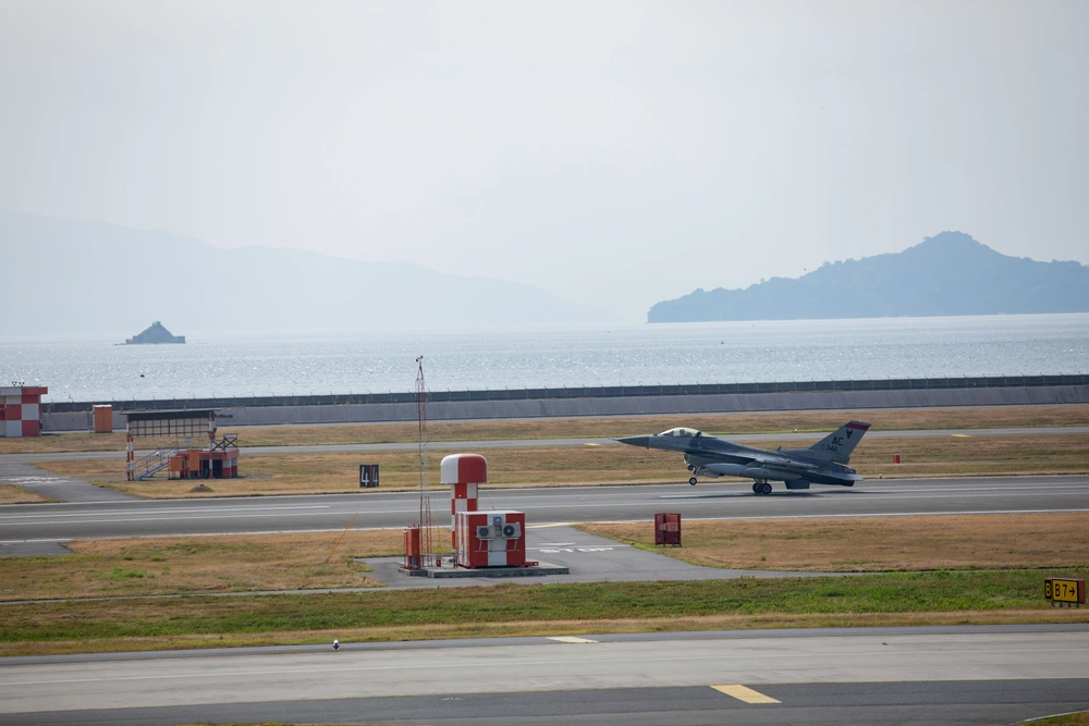 DVIDS - Images - U.S. Air Force Airmen with 177th Fighter Wing land at ...