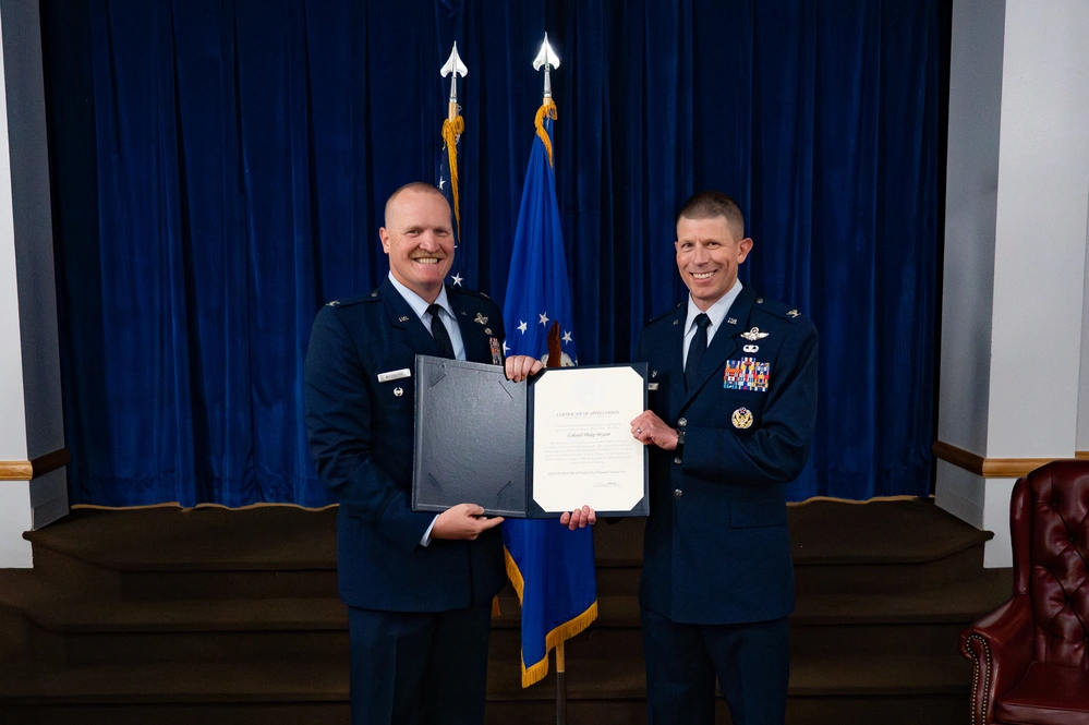 DVIDS - Images - Col. Philip Bryant's Retirement Ceremony [Image 2 of 4]