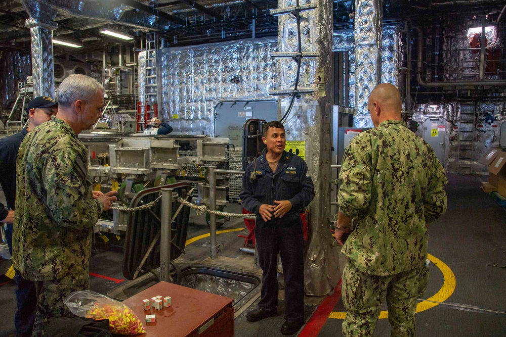 DVIDS - Images - SWOBOSS visits USS Charleston with commander, Unmanned ...