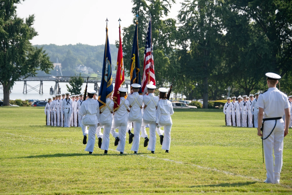 DVIDS - Images - USNA 2nd Plebe Summer Formal Parade [Image 8 of 25]