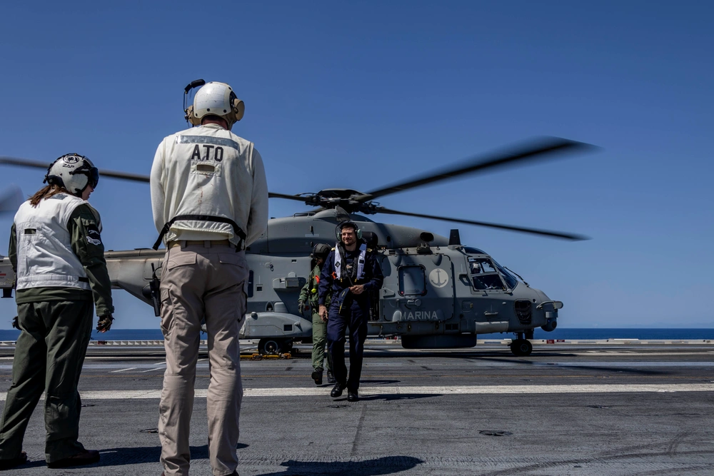 DVIDS - Images - ITS Spartaco Schergat (F 598) Commanding Officer ...