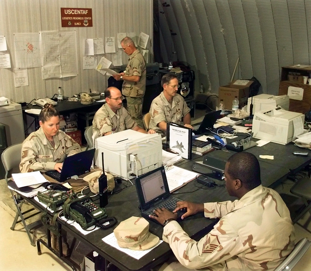 DVIDS - Images - U.S. Air Force personnel work in the U.S. Central Air ...