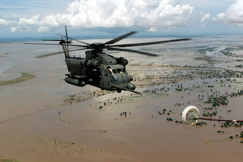 DVIDS - Images - An MH-53M Pave Low IV approaches an MC-130P Combat Shadow for in-flight ...