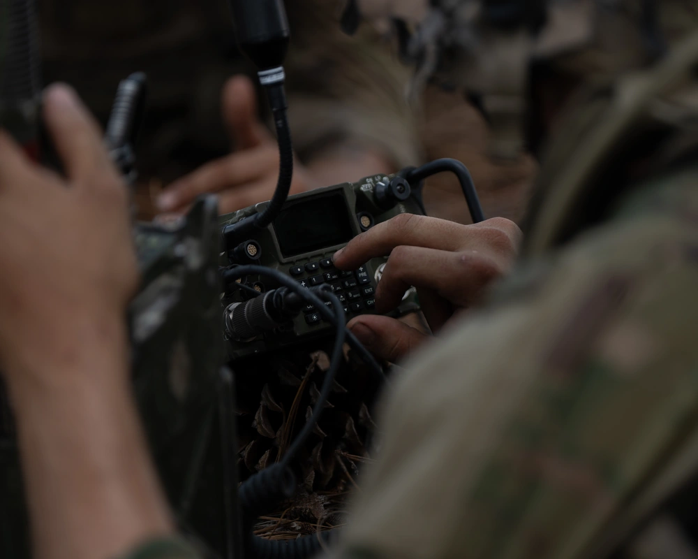 DVIDS - Images - U.S. Army Paratroopers assigned to 2nd Battalion, 319th Field Artillery ...