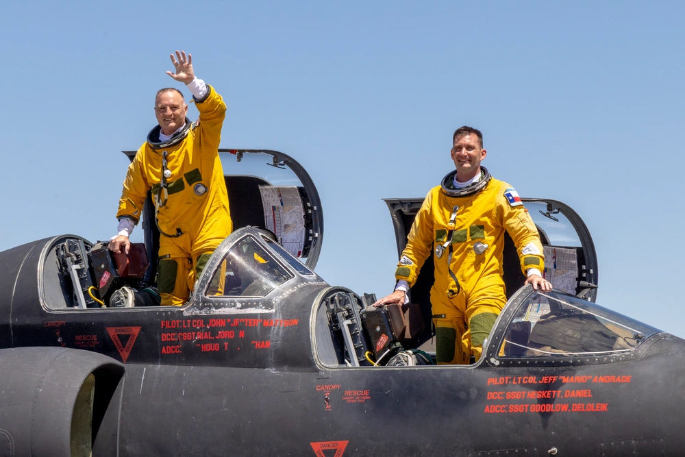 DVIDS - Images - Team Beale conducts historic U-2 Dragon Lady flight ...