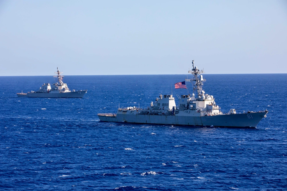 DVIDS - Images - USS Winston S. Churchill (DDG 81) and USS Mahan (DDG ...