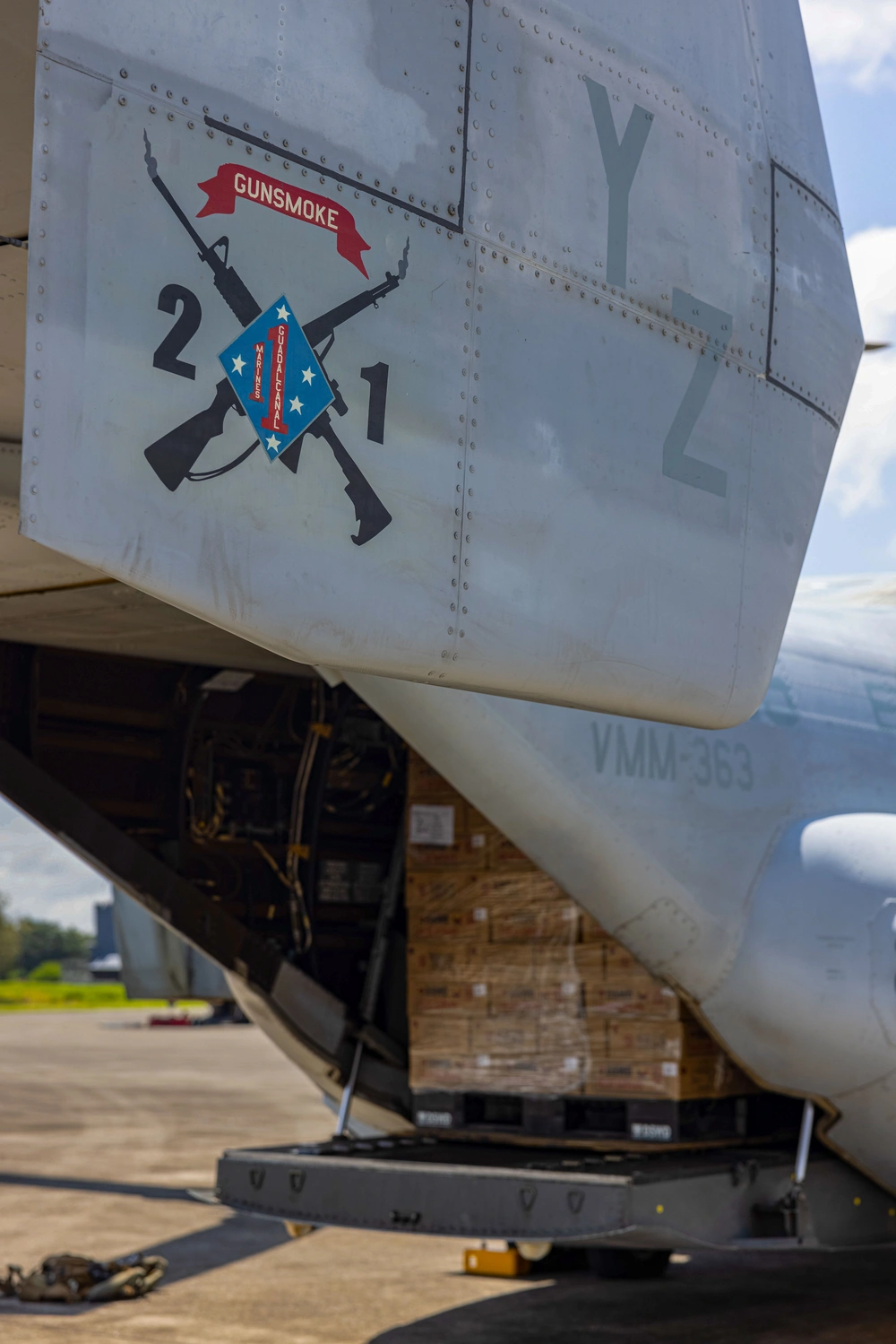 DVIDS - Images - MRF-D 25.3: U.S. Marines deliver critical supplies ...