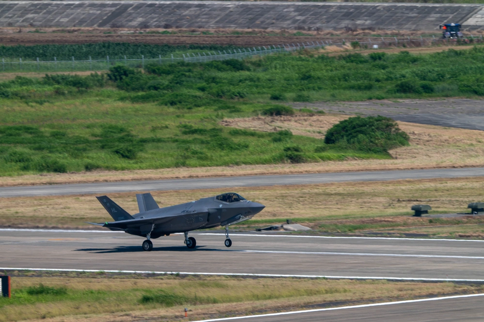 DVIDS - Images - U.S., JASDF Forces keep Lightning engaged in REFORPAC ...