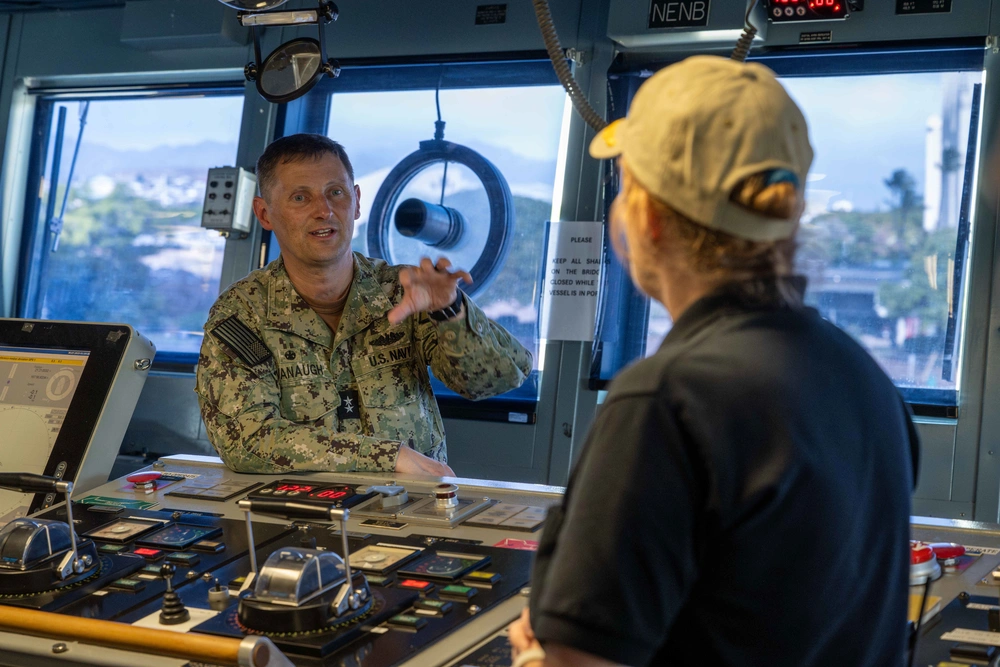 DVIDS - Images - Pacific Fleet Deputy Commander and Pacific Fleet ...