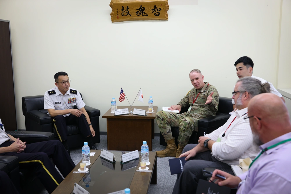 DVIDS - Images - 500th MIB-T Advances MI Relationship with JGSDF INSCOM ...