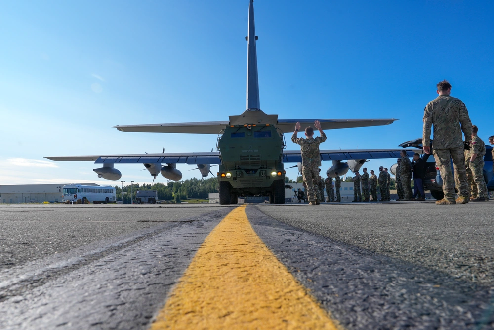 DVIDS - Images - Arctic Edge 25: 27 SOW MC-130 Commando II loads Marine ...