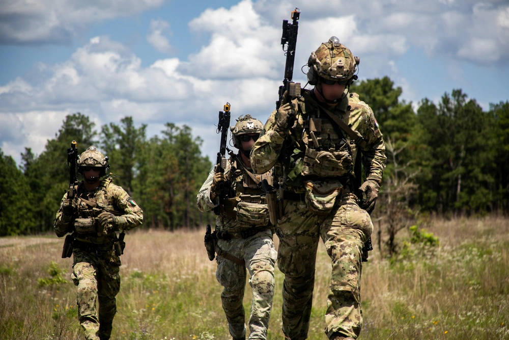 DVIDS - Images - Italian SOF Soldiers Assault Objective in Conjunction ...