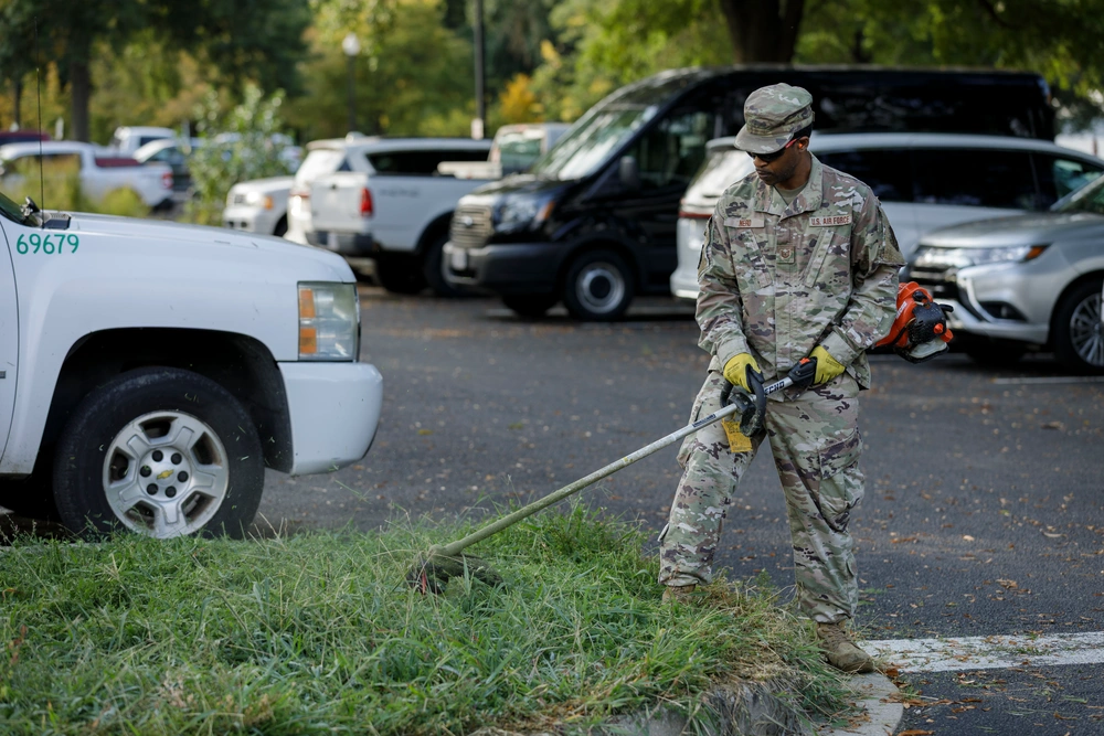 DVIDS - Images - Guardsman with the D.C. National Guard perform ...