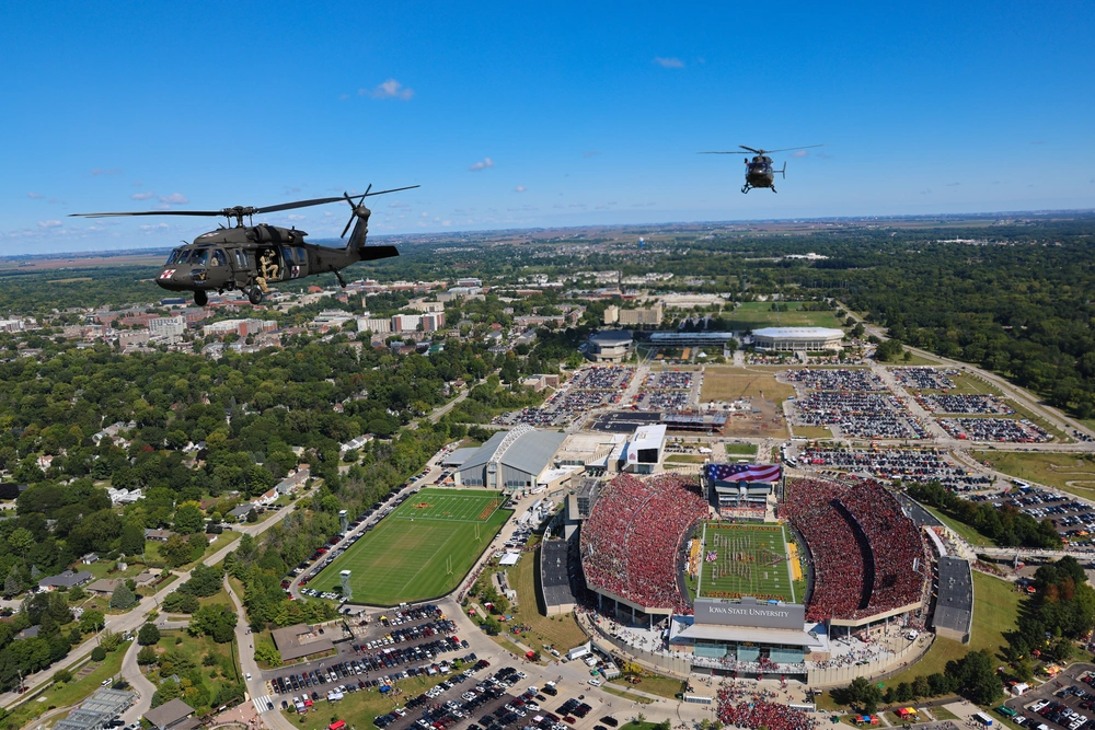 DVIDS - Images - Iowa Army National Guard performs flyover at Jack ...