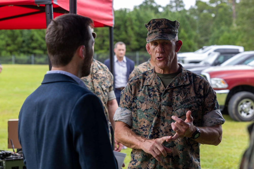 DVIDS - Images - Eric McCrery, Defense Policy Advisor, Visits MARSOC ...