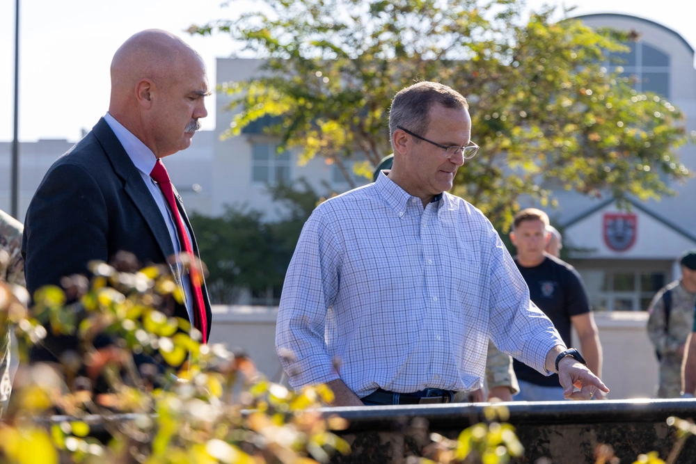 DVIDS - Images - ASW (SOLIC) Visits 7th Special Forces Group (Airborne ...