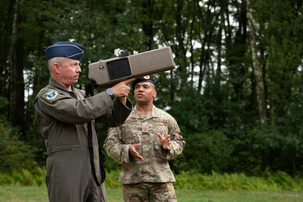 DVIDS - Images - Maj. Gen. Fast, Chief Dennis visit Westover [Image 12 ...