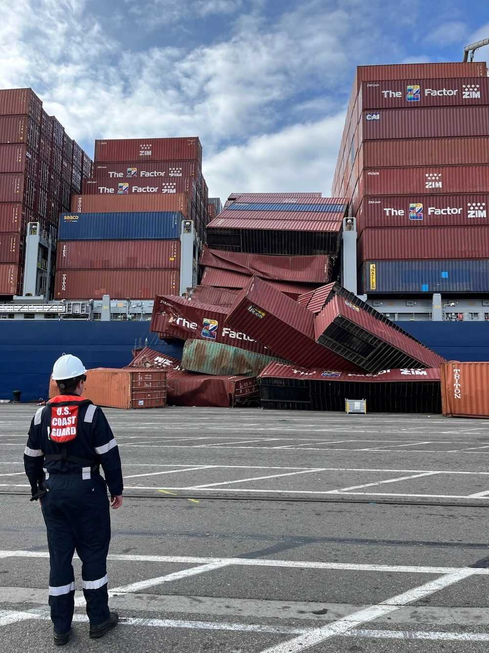 DVIDS - Images - U.S Coast Guard Salvage Engineering Response Team ...