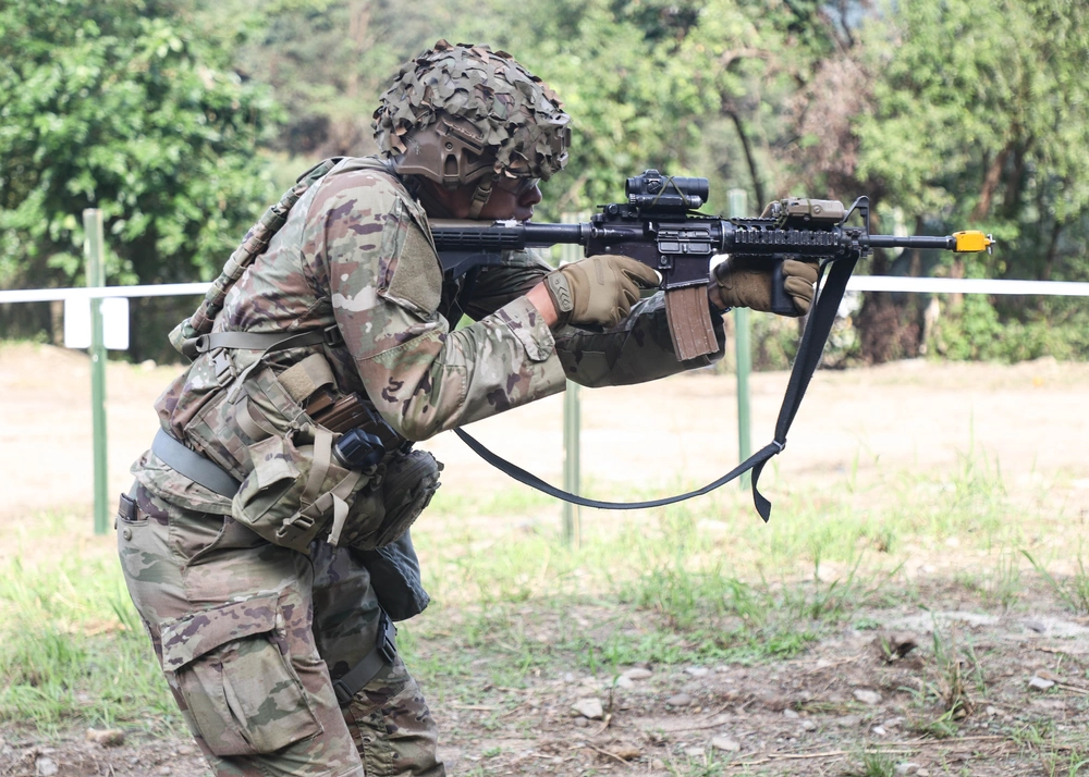 DVIDS - Images - 2ID Soldiers participate in Expert Infantry and ...