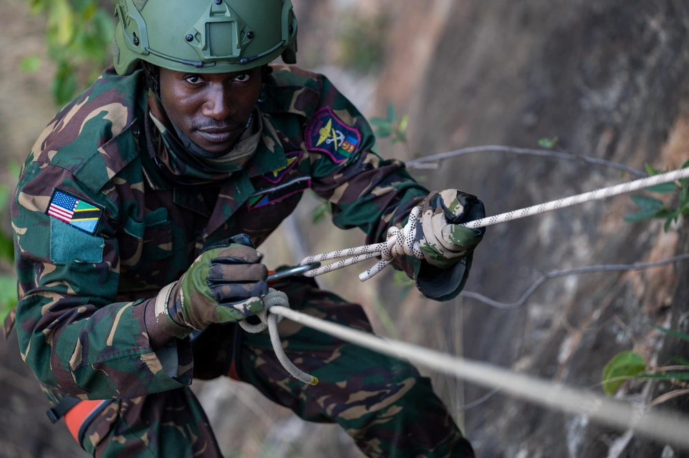 DVIDS - Images - 3rd SFG (A) Conducts Mountaineering Training with ...
