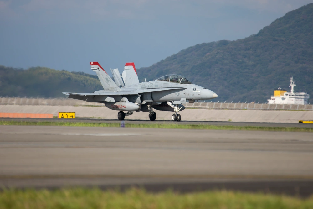 DVIDS - Images - Red Devil’s take off at MCAS Iwakuni [Image 1 of 6]