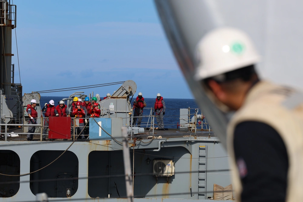 DVIDS - Images - Freedom Edge 25 Replenishment At Sea [Image 2 of 9]