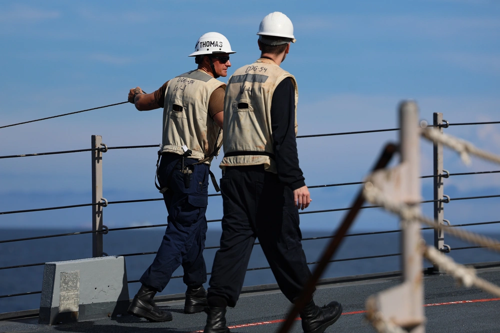 DVIDS - Images - Freedom Edge 25 Replenishment At Sea [Image 4 of 9]