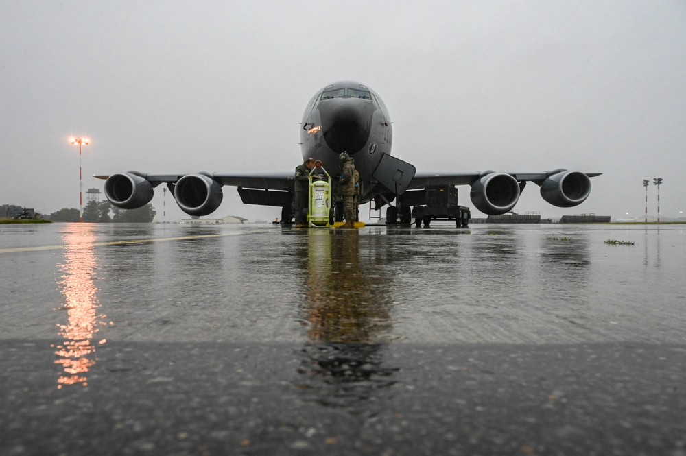 DVIDS - Images - The 100th ARW conducts the first simulated refueling ...