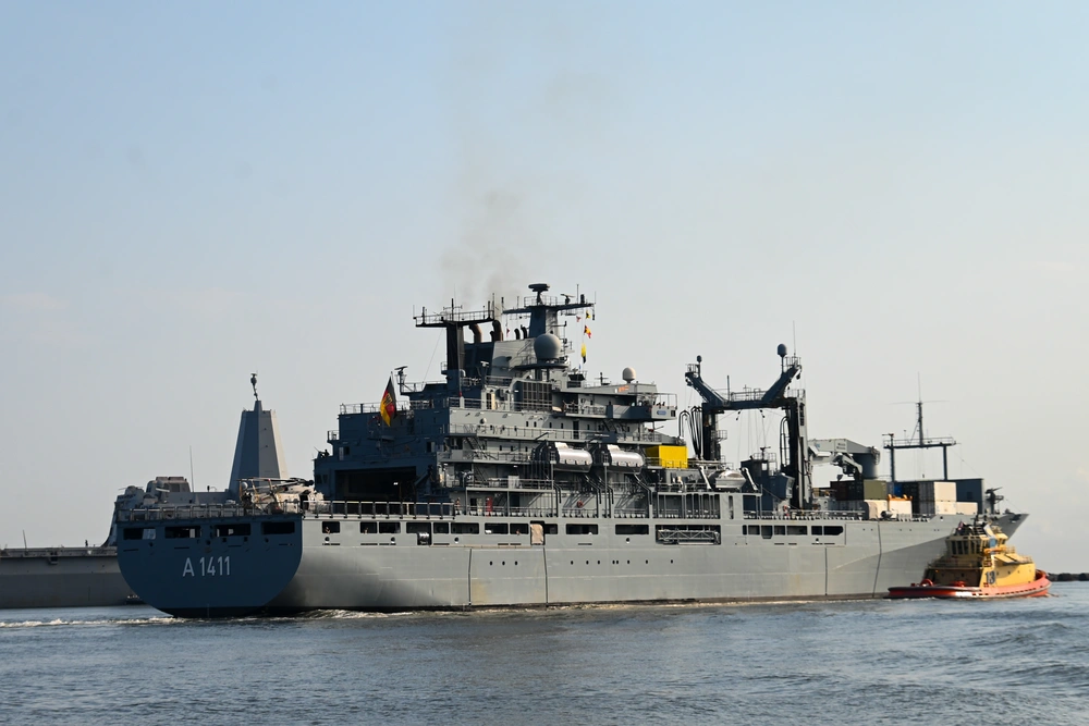 DVIDS - Images - Ships depart Naval Station Mayport to begin UNITAS ...